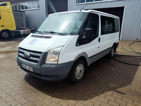 Balts Ford Transit 2012 Viļņa, ar dzinēja tilpumu 2.20 L un nobraukumu 464 tūkst. km par 3300 €, foto 1 vietnē AUTOMOTO.COM.LV