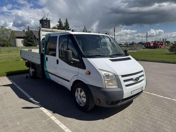 White Ford Transit 2012 in Kaunas, with an engine capacity of 2.20 L and mileage of 261 thousand km for 4200 €, photo 2 on AUTOMOTO.COM.LV
