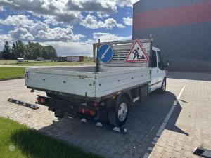 Balts Ford Transit 2012 Kauņa, ar dzinēja tilpumu 2.20 L un nobraukumu 261 tūkst. km par 4200 €, foto 4 vietnē AUTOMOTO.COM.LV