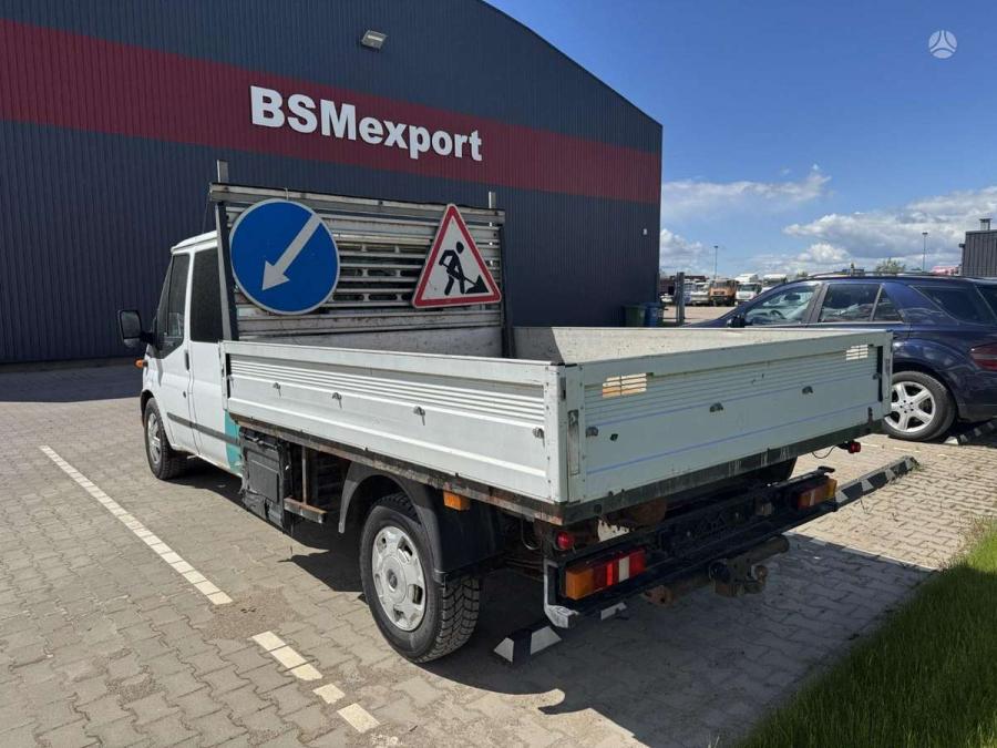 Balts Ford Transit 2012 Kauņa, ar dzinēja tilpumu 2.20 L un nobraukumu 261 tūkst. km par 4200 €, foto 5 vietnē AUTOMOTO.COM.LV