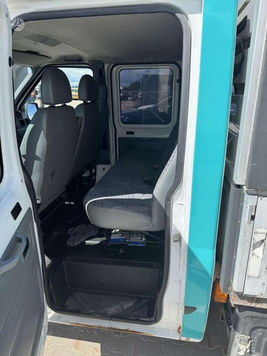 Balts Ford Transit 2012 Kauņa, ar dzinēja tilpumu 2.20 L un nobraukumu 261 tūkst. km par 4200 €, foto 8 vietnē AUTOMOTO.COM.LV