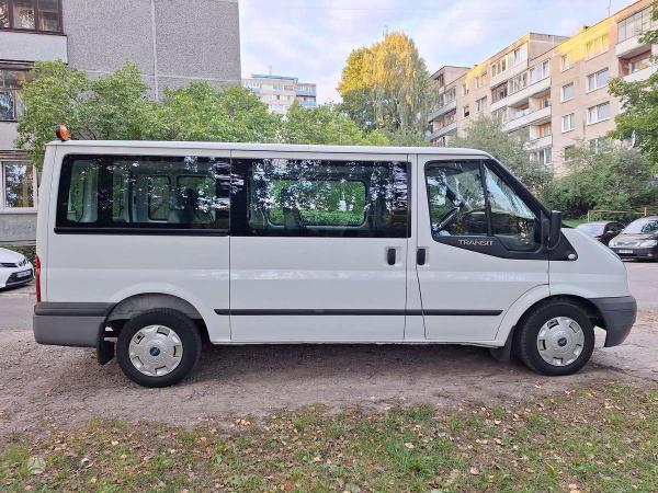 Форд Транзит 2012 в Вильнюс на AUTOMOTO.COM.LV Белый Форд Транзит 2012 в Вильнюс, объемом двигателя 2.20 л и пробегом 284 тыс. км за 6250 €, фото 5 на AUTOMOTO.COM.LV