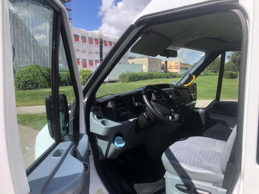 Balts Ford Transit 2012 Kauņa, ar dzinēja tilpumu 2.20 L un nobraukumu 173 tūkst. km par 7900 €, foto 12 vietnē AUTOMOTO.COM.LV