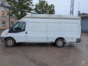 Balts Ford Transit 2012 Panevēža, ar dzinēja tilpumu 2.40 L un nobraukumu 328 tūkst. km par 2420 €, foto 5 vietnē AUTOMOTO.COM.LV