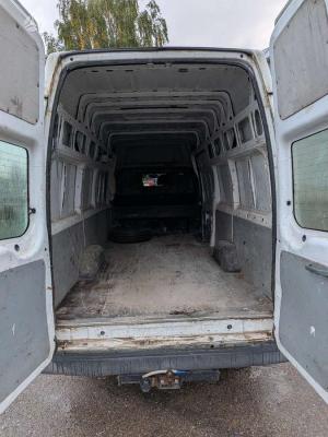 Balts Ford Transit 2012 Panevēža, ar dzinēja tilpumu 2.40 L un nobraukumu 328 tūkst. km par 2420 €, foto 6 vietnē AUTOMOTO.COM.LV