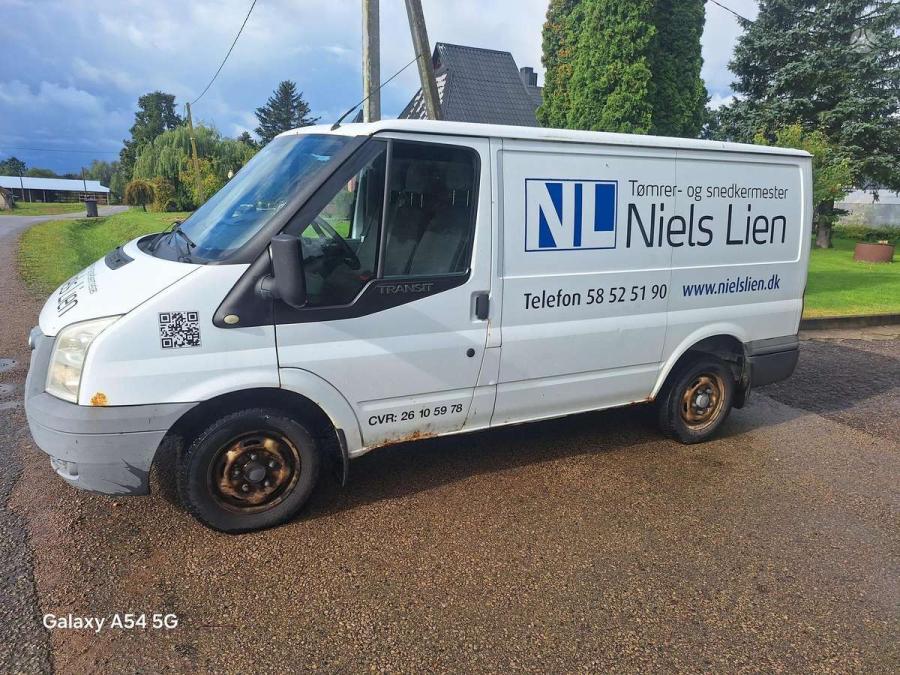 White Ford Transit 2012 in Taurage, with an engine capacity of 2.20 L and mileage of 200 thousand km for 2800 €, photo 1 on AUTOMOTO.COM.LV
