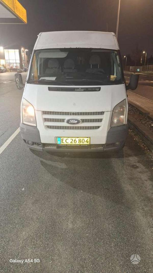 Balts Ford Transit 2013 Tauragė, ar dzinēja tilpumu 2.20 L un nobraukumu 280 tūkst. km par 2500 €, foto 1 vietnē AUTOMOTO.COM.LV