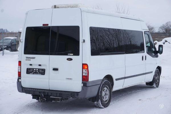White Ford Transit 2013 in Klaipeda, with an engine capacity of 2.20 L and mileage of 275 thousand km for 6600 €, photo 4 on AUTOMOTO.COM.LV