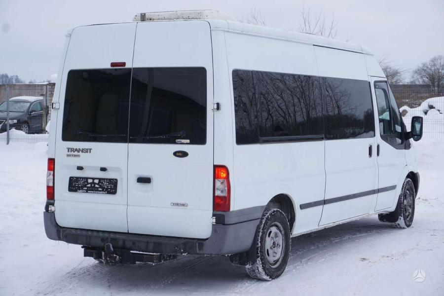 Balts Ford Transit 2013 Klaipėda, ar dzinēja tilpumu 2.20 L un nobraukumu 275 tūkst. km par 6600 €, foto 4 vietnē AUTOMOTO.COM.LV