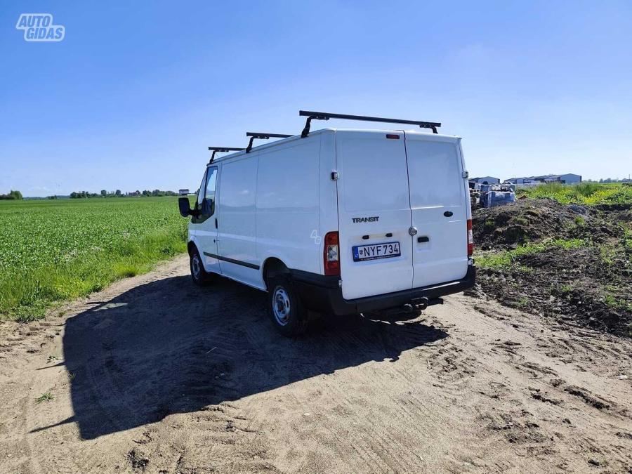 White Ford Transit 2013 in Klaipeda, with an engine capacity of 2.20 L and mileage of 203 thousand km for 4200 €, photo 16 on AUTOMOTO.COM.LV
