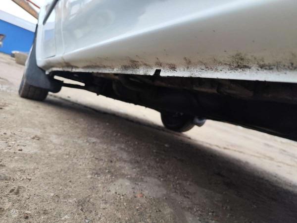 Balts Ford Transit 2013 Šilutė, ar dzinēja tilpumu 2.20 L un nobraukumu 166 tūkst. km par 6500 €, foto 7 vietnē AUTOMOTO.COM.LV