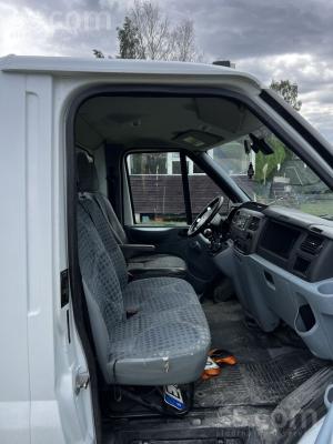 Balts Ford Transit 2013 Jūrmala, ar dzinēja tilpumu 2.20 L un nobraukumu 166 tūkst. km par 6500 €, foto 6 vietnē AUTOMOTO.COM.LV