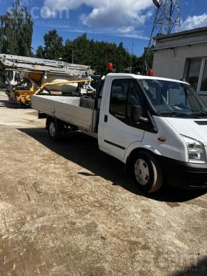Balts Ford Transit 2013 Jūrmala, ar dzinēja tilpumu 2.20 L un nobraukumu 166 tūkst. km par 6500 €, foto 8 vietnē AUTOMOTO.COM.LV
