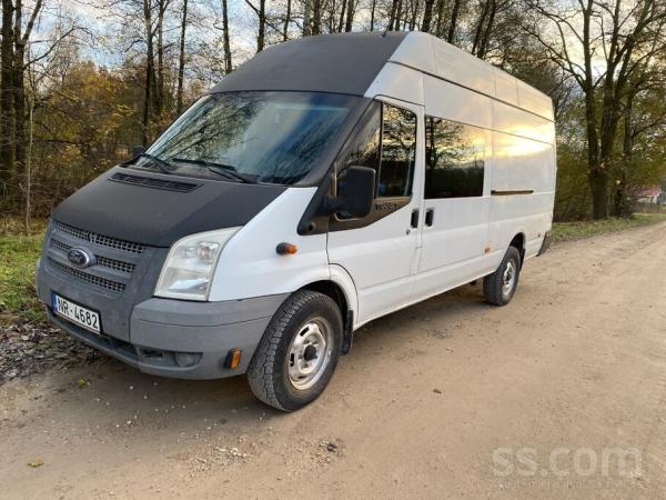 Balts Ford Transit 2013 Rīga, ar dzinēja tilpumu 2.20 L un nobraukumu 307 tūkst. km par 4850 €, foto 1 vietnē AUTOMOTO.COM.LV