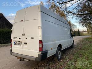 Balts Ford Transit 2013 Rīga, ar dzinēja tilpumu 2.20 L un nobraukumu 307 tūkst. km par 4850 €, foto 5 vietnē AUTOMOTO.COM.LV