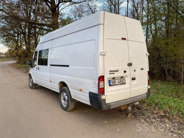 Balts Ford Transit 2013 Rīga, ar dzinēja tilpumu 2.20 L un nobraukumu 307 tūkst. km par 4850 €, foto 5 vietnē AUTOMOTO.COM.LV