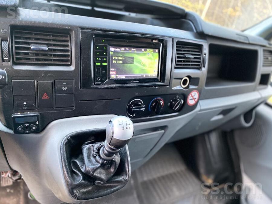 Balts Ford Transit 2013 Rīga, ar dzinēja tilpumu 2.20 L un nobraukumu 307 tūkst. km par 4850 €, foto 10 vietnē AUTOMOTO.COM.LV