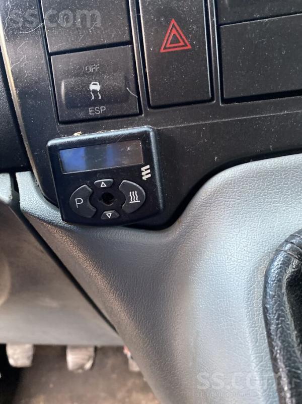 Balts Ford Transit 2013 Rīga, ar dzinēja tilpumu 2.20 L un nobraukumu 307 tūkst. km par 4850 €, foto 10 vietnē AUTOMOTO.COM.LV