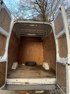 Balts Ford Transit 2013 Rīga, ar dzinēja tilpumu 2.20 L un nobraukumu 307 tūkst. km par 4850 €, foto 12 vietnē AUTOMOTO.COM.LV