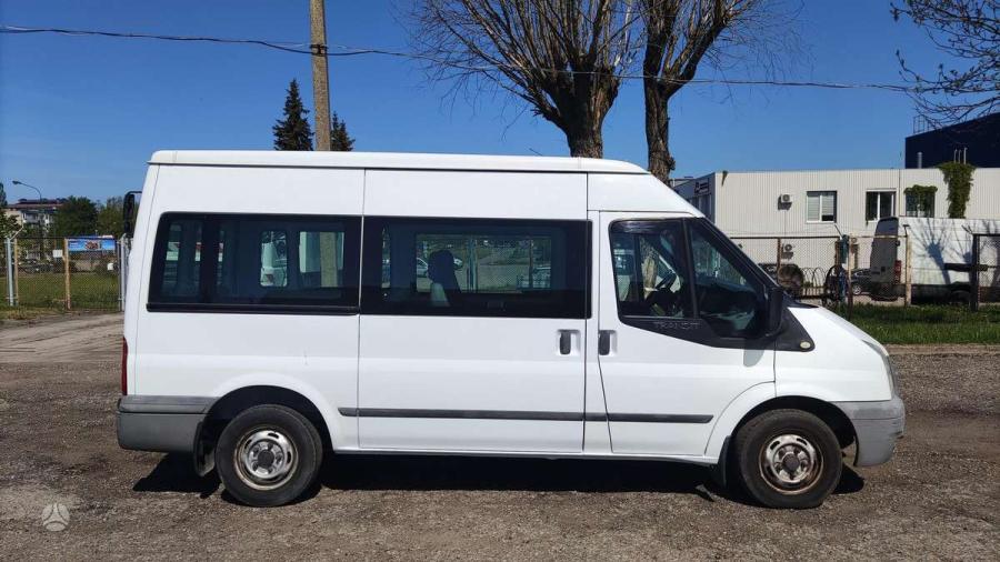 Balts Ford Transit 2013 Klaipėda, ar dzinēja tilpumu 2.20 L un nobraukumu 270 tūkst. km par 6850 €, foto 10 vietnē AUTOMOTO.COM.LV