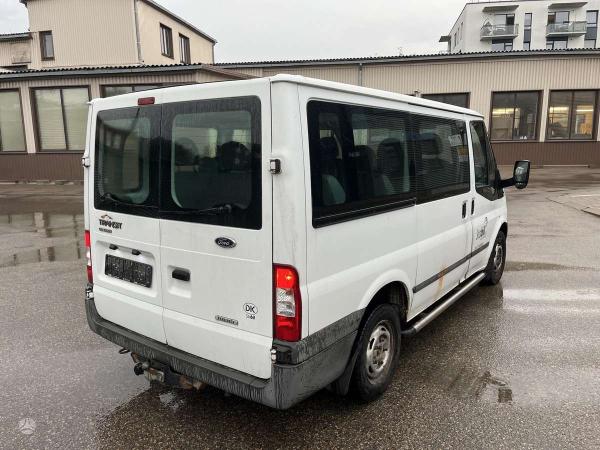 White Ford Transit 2013 in Vilnius, with an engine capacity of 2.20 L and mileage of 360 thousand km for 3900 €, photo 4 on AUTOMOTO.COM.LV