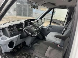 White Ford Transit 2013 in Vilnius, with an engine capacity of 2.20 L and mileage of 360 thousand km for 3900 €, photo 7 on AUTOMOTO.COM.LV