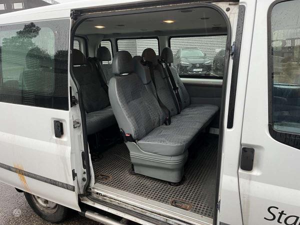 White Ford Transit 2013 in Vilnius, with an engine capacity of 2.20 L and mileage of 360 thousand km for 3900 €, photo 9 on AUTOMOTO.COM.LV
