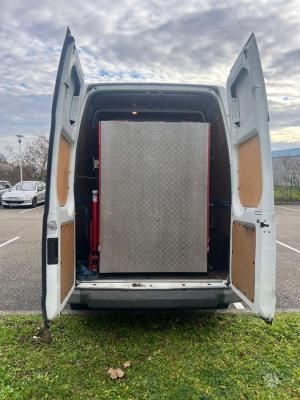 White Ford Transit 2014 in Silale, with an engine capacity of 2.20 L and mileage of 181 thousand km for 4600 €, photo 12 on AUTOMOTO.COM.LV