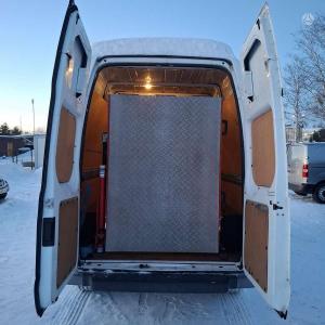 White Ford Transit 2014 in Taurage, with an engine capacity of 2.20 L and mileage of 191 thousand km for 4800 €, photo 2 on AUTOMOTO.COM.LV