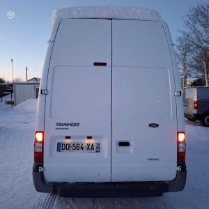 White Ford Transit 2014 in Taurage, with an engine capacity of 2.20 L and mileage of 191 thousand km for 4800 €, photo 8 on AUTOMOTO.COM.LV