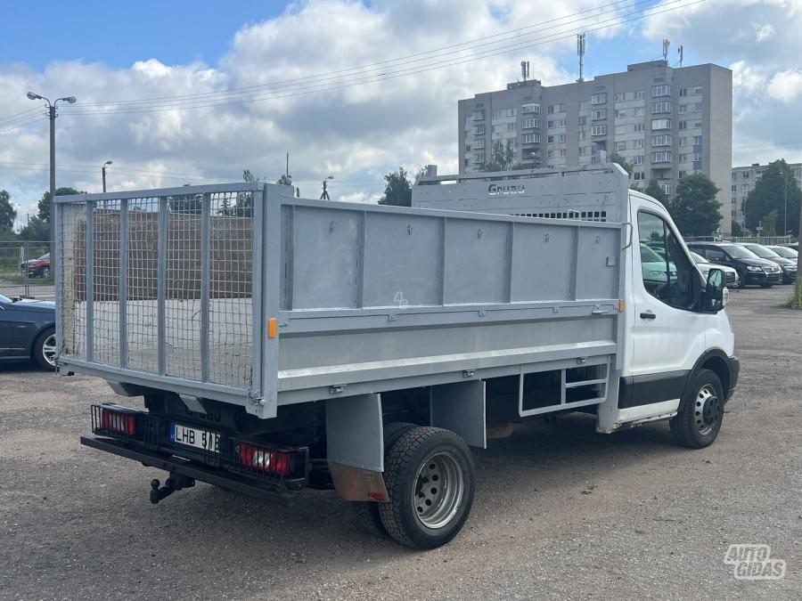 White Ford Transit 2014 in Kedainiai, with an engine capacity of 2.20 L and mileage of 151 thousand km for 13500 €, photo 5 on AUTOMOTO.COM.LV