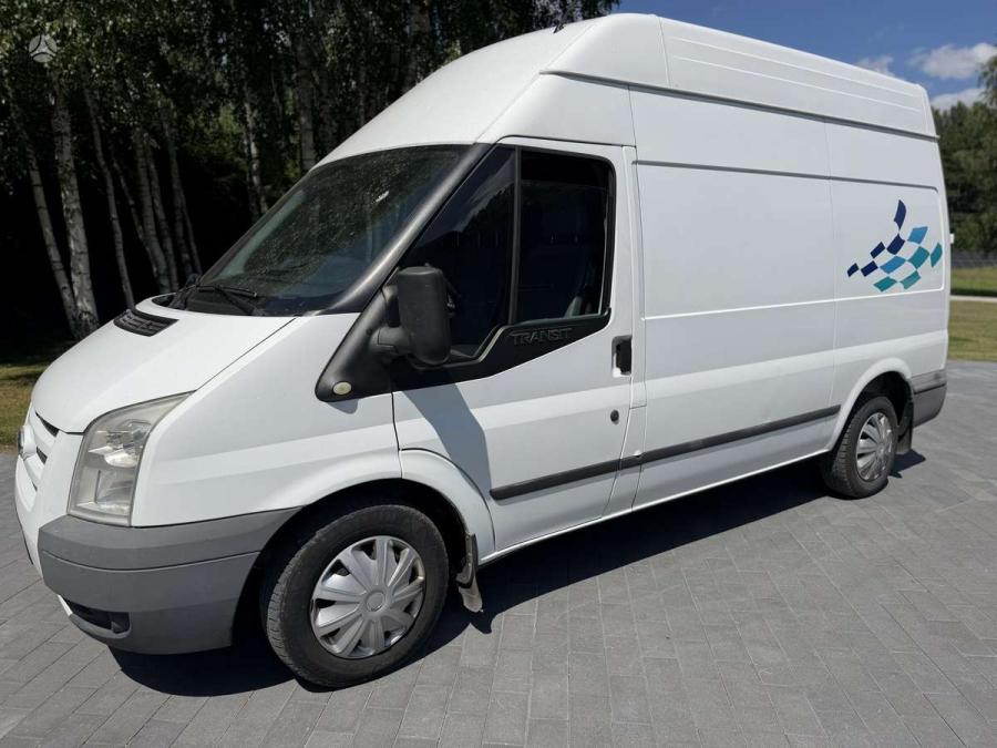 Balts Ford Transit 2014 Kazlų Rūda, ar dzinēja tilpumu 2.20 L un nobraukumu 379 tūkst. km par 3950 €, foto 4 vietnē AUTOMOTO.COM.LV