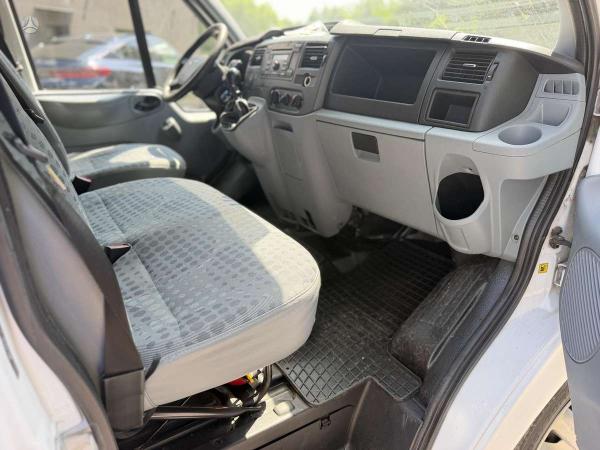 Balts Ford Transit 2014 Kazlų Rūda, ar dzinēja tilpumu 2.20 L un nobraukumu 379 tūkst. km par 3950 €, foto 7 vietnē AUTOMOTO.COM.LV