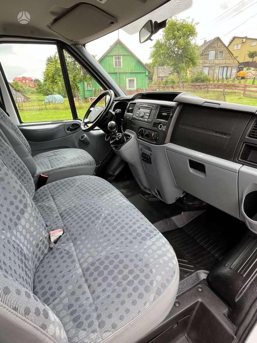 Balts Ford Transit 2014 Skaudvilė, ar dzinēja tilpumu 2.20 L un nobraukumu 187 tūkst. km par 8900 €, foto 14 vietnē AUTOMOTO.COM.LV