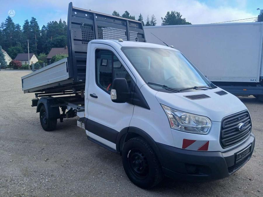 Balts Ford Transit 2014 Kelmė, ar dzinēja tilpumu 2.20 L un nobraukumu 118 tūkst. km par 12900 €, foto 1 vietnē AUTOMOTO.COM.LV