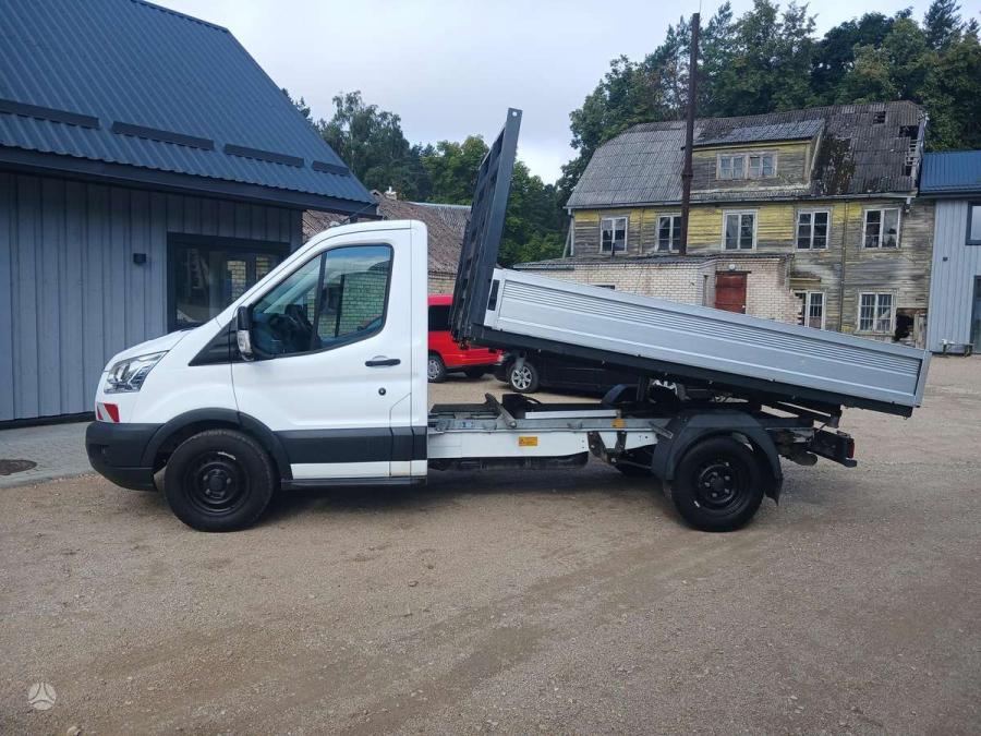 Balts Ford Transit 2014 Kelmė, ar dzinēja tilpumu 2.20 L un nobraukumu 118 tūkst. km par 12900 €, foto 4 vietnē AUTOMOTO.COM.LV