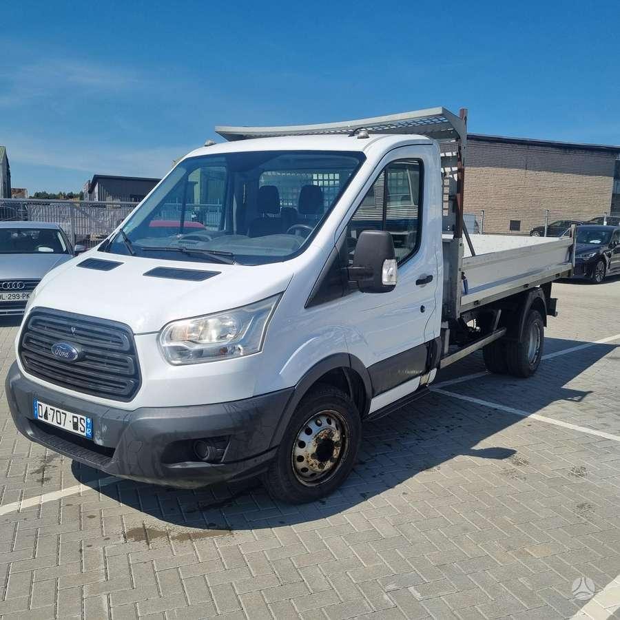 White Ford Transit 2014 in Taurage, with an engine capacity of 2.20 L and mileage of 146 thousand km for 10950 €, photo 1 on AUTOMOTO.COM.LV