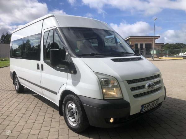 Ford Transit 2014 in Kaunas on AUTOMOTO.COM.LV White Ford Transit 2014 in Kaunas, with an engine capacity of 2.20 L and mileage of 227 thousand km for 8800 €, photo 7 on AUTOMOTO.COM.LV