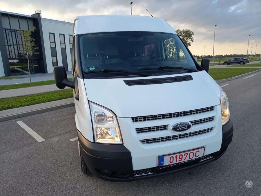 Balts Ford Transit 2014 Marijampole, ar dzinēja tilpumu 2.20 L un nobraukumu 238 tūkst. km par 6999 €, foto 4 vietnē AUTOMOTO.COM.LV