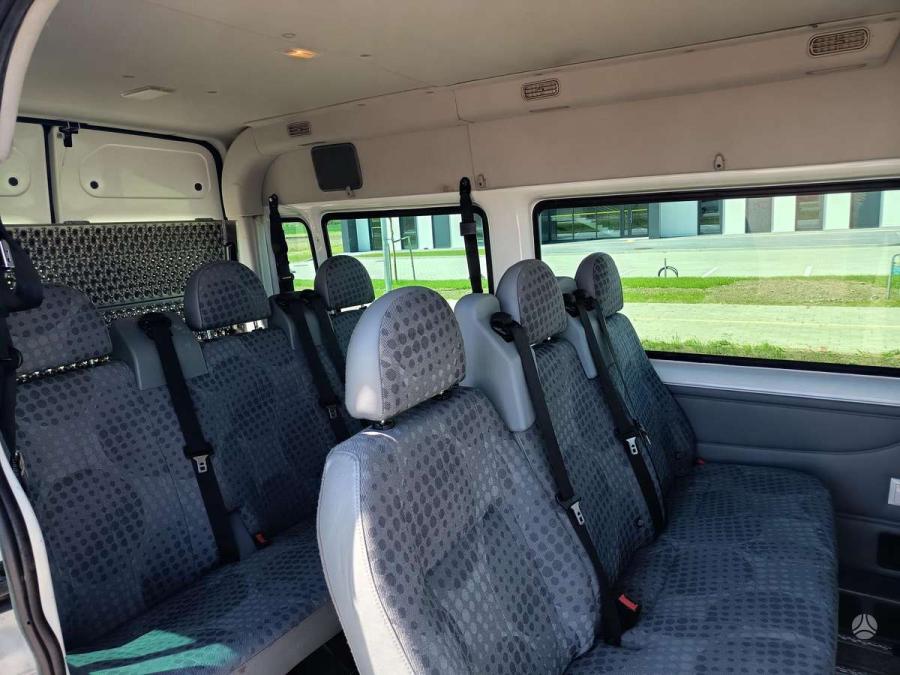 Balts Ford Transit 2014 Marijampole, ar dzinēja tilpumu 2.20 L un nobraukumu 238 tūkst. km par 6999 €, foto 5 vietnē AUTOMOTO.COM.LV