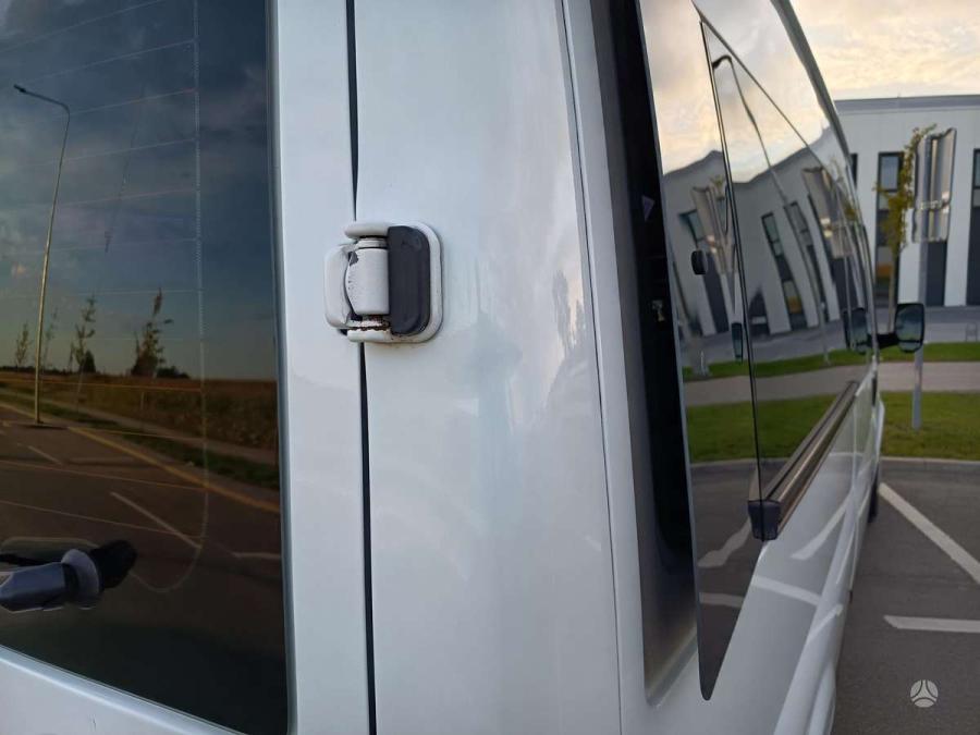 Balts Ford Transit 2014 Marijampole, ar dzinēja tilpumu 2.20 L un nobraukumu 238 tūkst. km par 6999 €, foto 19 vietnē AUTOMOTO.COM.LV