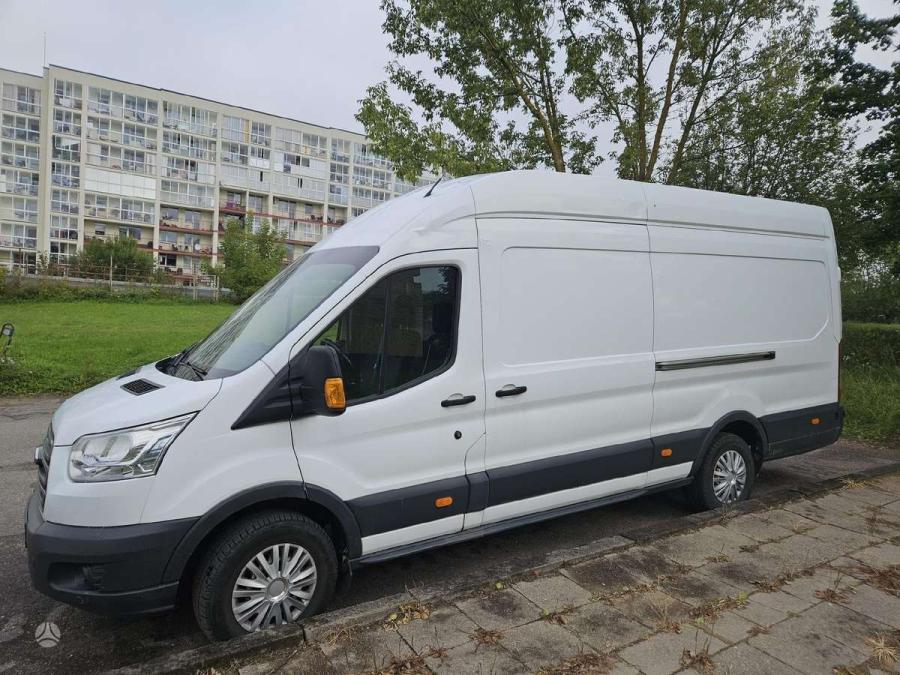 Balts Ford Transit 2015 Viļņa, ar dzinēja tilpumu 2.20 L un nobraukumu 305 tūkst. km par 7000 €, foto 1 vietnē AUTOMOTO.COM.LV