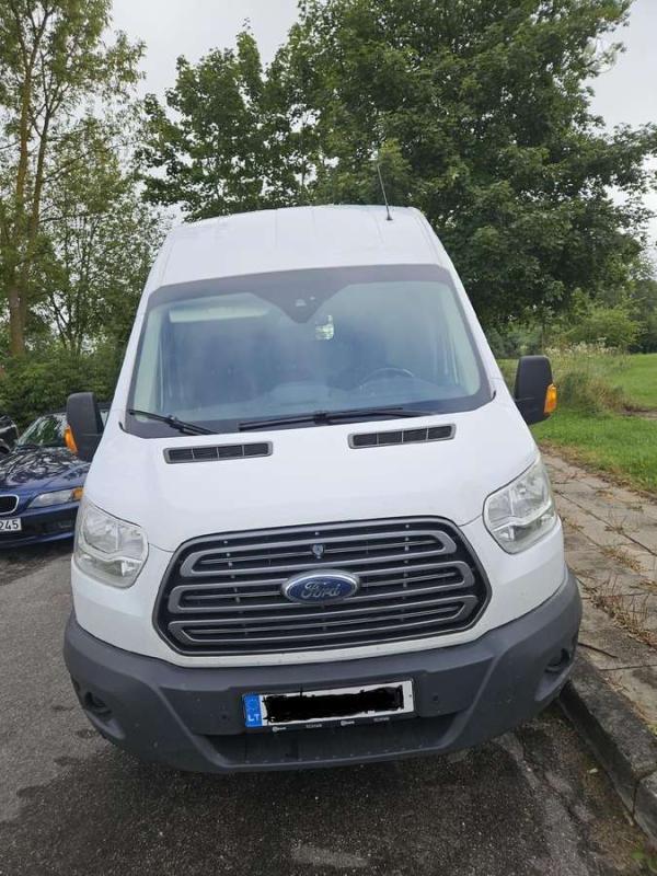 Balts Ford Transit 2015 Viļņa, ar dzinēja tilpumu 2.20 L un nobraukumu 305 tūkst. km par 7000 €, foto 6 vietnē AUTOMOTO.COM.LV