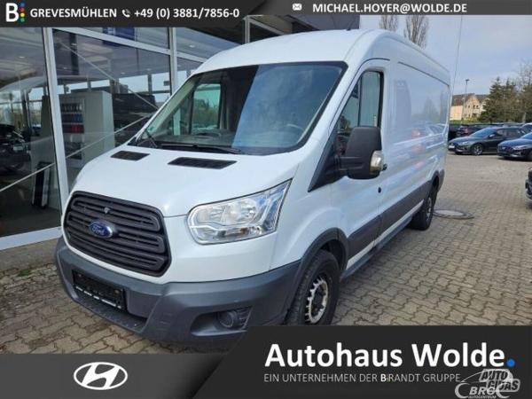 White Ford Transit 2015 in Avizieniai, with an engine capacity of 2.20 L and mileage of 292 thousand km for 5900 €, photo 1 on AUTOMOTO.COM.LV