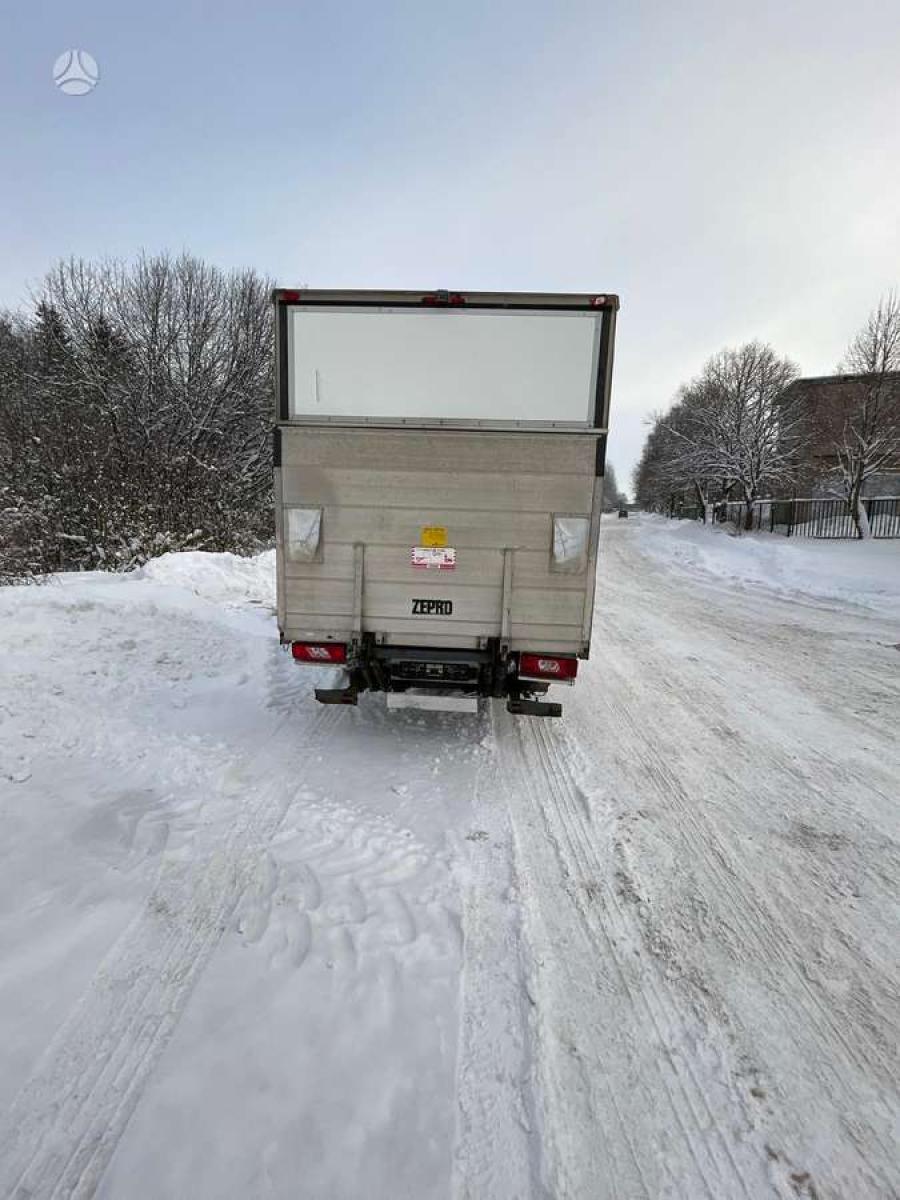Balts Ford Transit 2015 Telšiai, ar dzinēja tilpumu 2.20 L un nobraukumu 320 tūkst. km par 7000 €, foto 6 vietnē AUTOMOTO.COM.LV