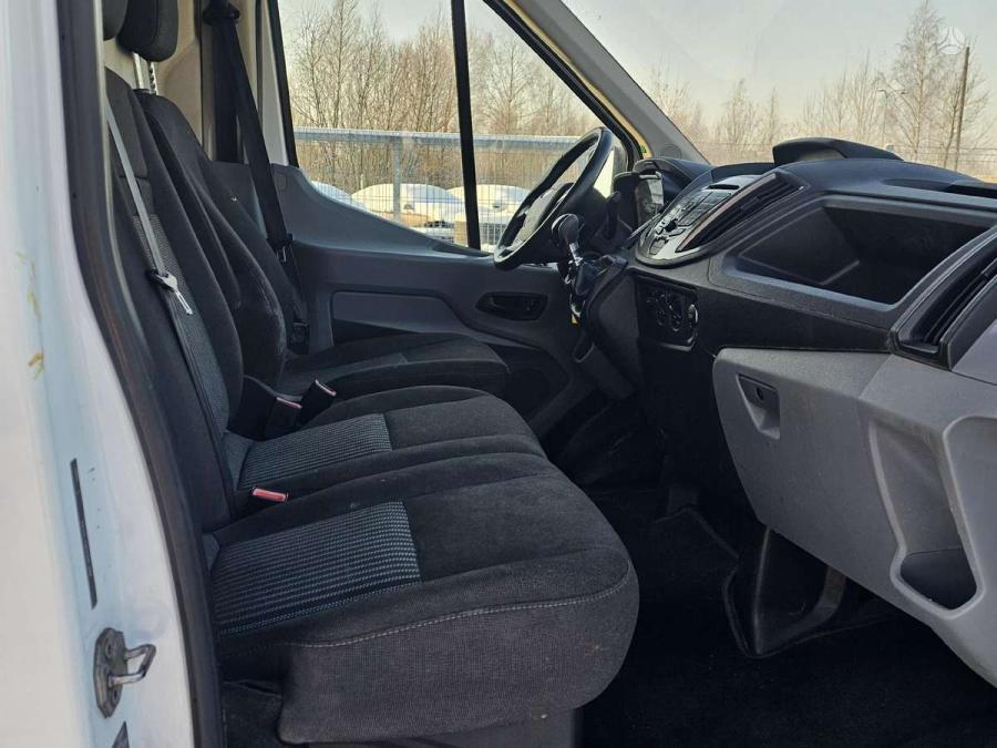 Balts Ford Transit 2015 Pakruojis, ar dzinēja tilpumu 2.20 L un nobraukumu 206 tūkst. km par 8000 €, foto 10 vietnē AUTOMOTO.COM.LV