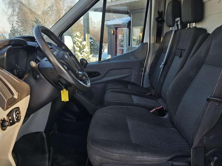 Balts Ford Transit 2015 Pakruojis, ar dzinēja tilpumu 2.20 L un nobraukumu 206 tūkst. km par 8000 €, foto 12 vietnē AUTOMOTO.COM.LV