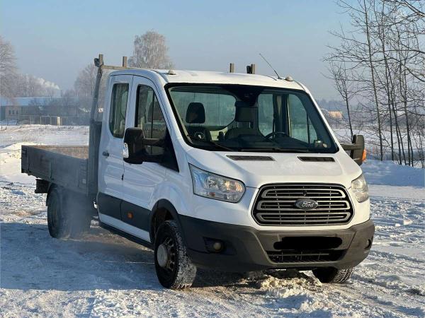 White Ford Transit 2015 in Taurage, with an engine capacity of 2.20 L and mileage of 280 thousand km for 7800 €, photo 4 on AUTOMOTO.COM.LV