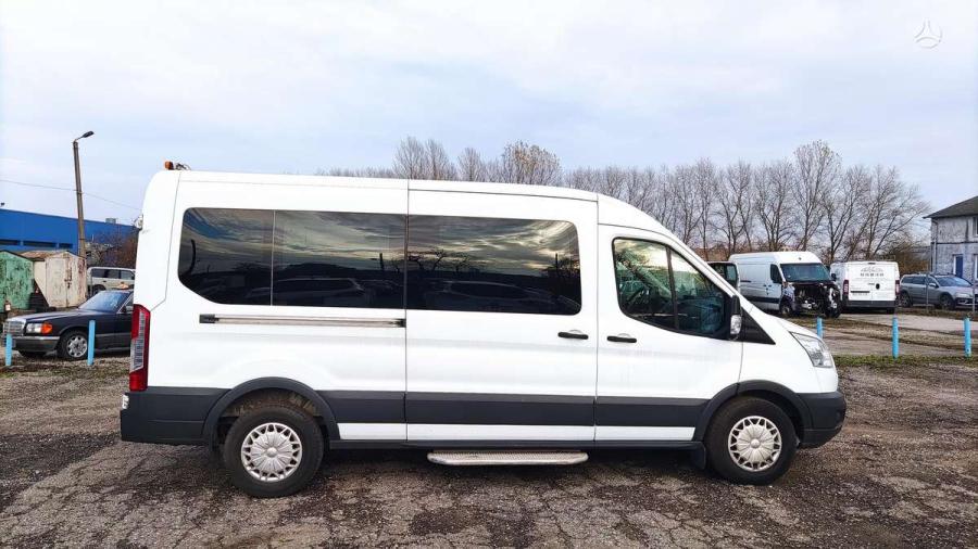 White Ford Transit 2015 in Klaipeda, with an engine capacity of 2.20 L and mileage of 218 thousand km for 11950 €, photo 4 on AUTOMOTO.COM.LV