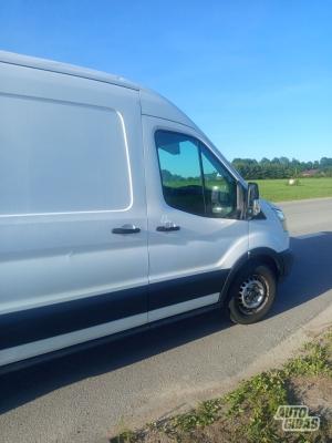 White Ford Transit 2015 in Klaipeda, with an engine capacity of 2.20 L and mileage of 357 thousand km for 7500 €, photo 6 on AUTOMOTO.COM.LV